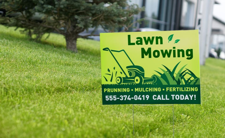 Custom Yard Signs in Santa Ana - Durable & Eye-Catching - Yard Signs